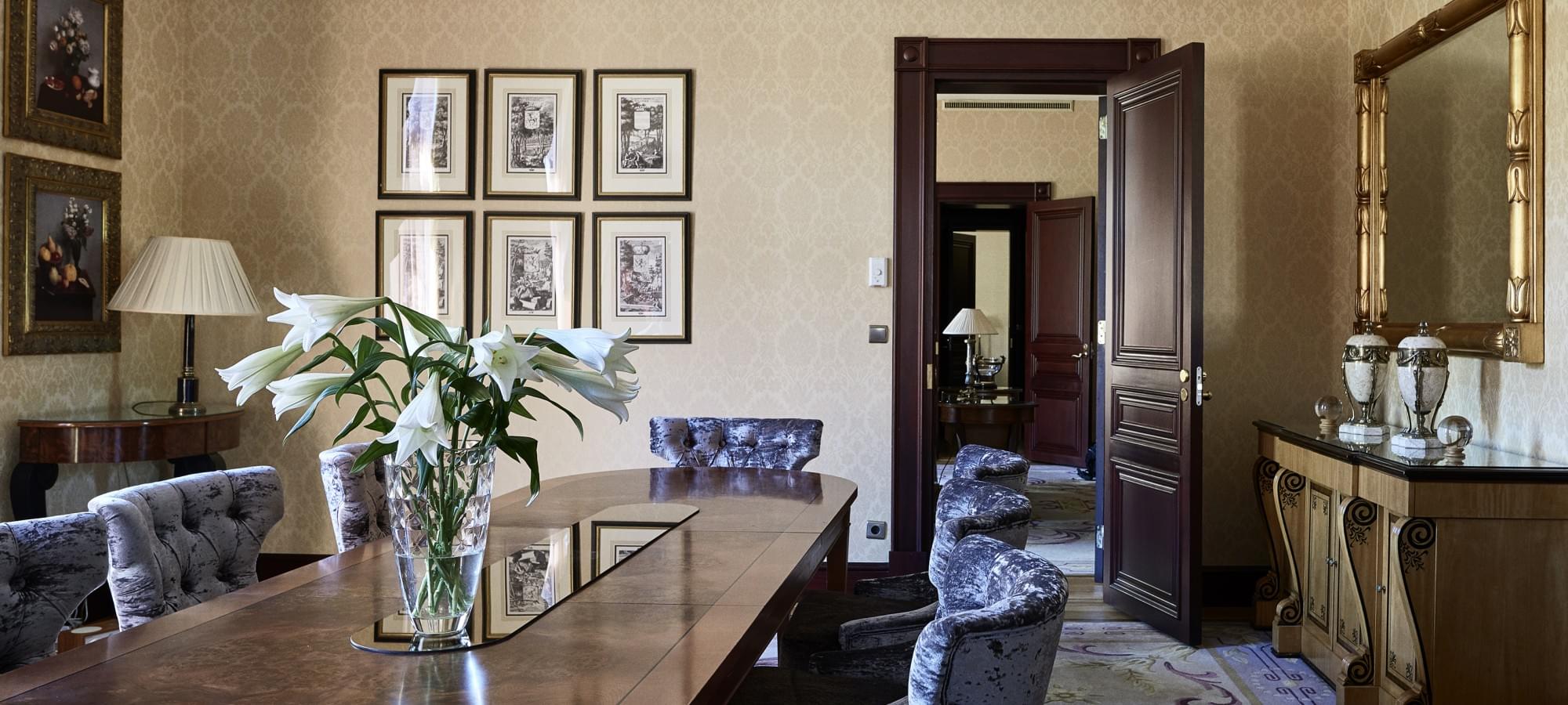 CHASING NORTHERN LIGHTS